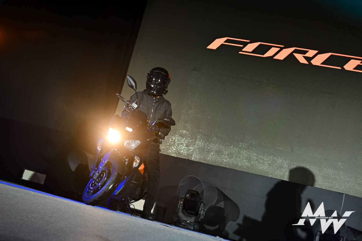 【新車發表】YAMAHA FORCE 2.0 雙槍本位 運動速克達新上市 - Motowind