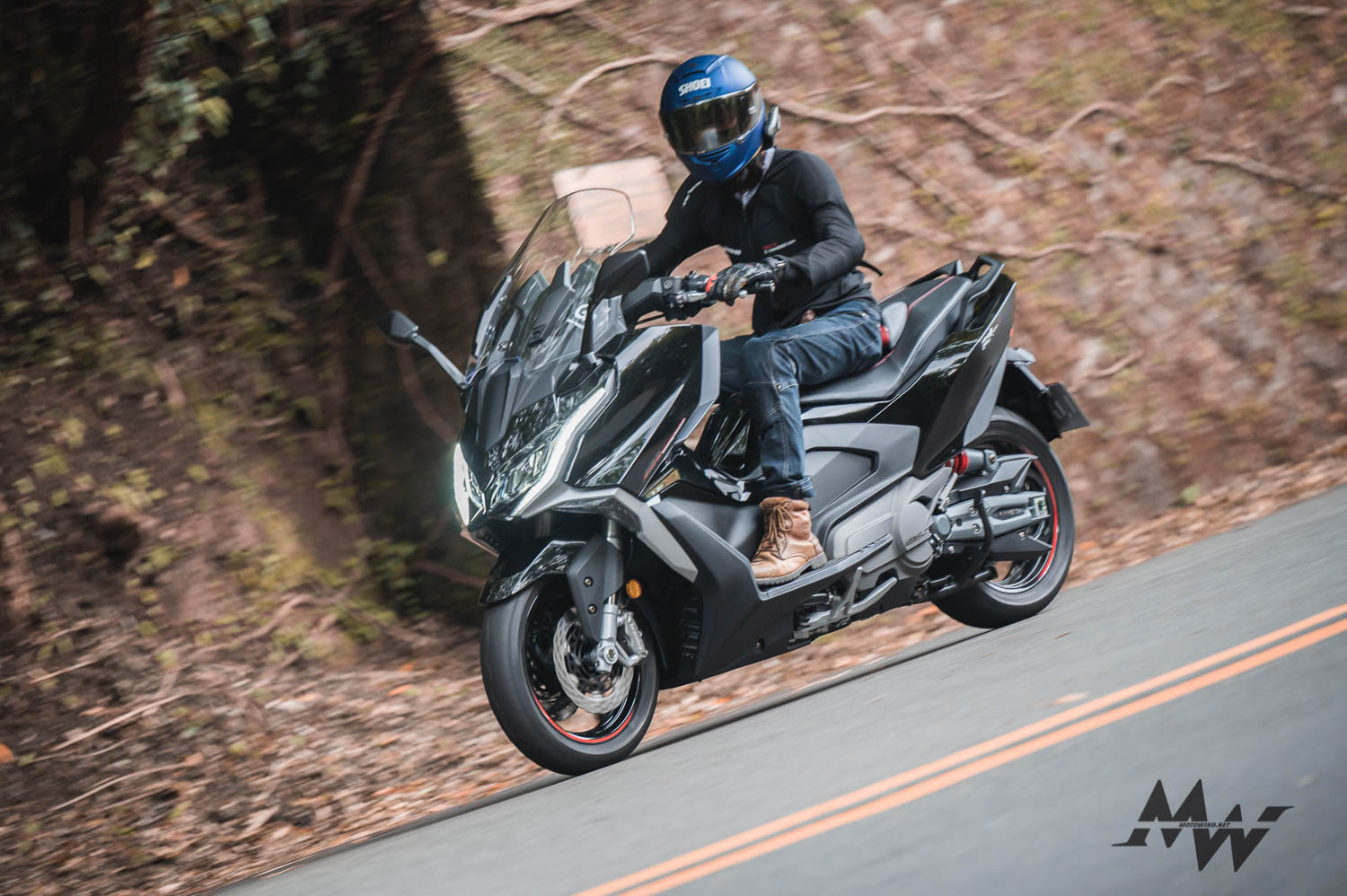 編輯試駕-Kymco-AK 550 Premium-2022-50 - Motowind